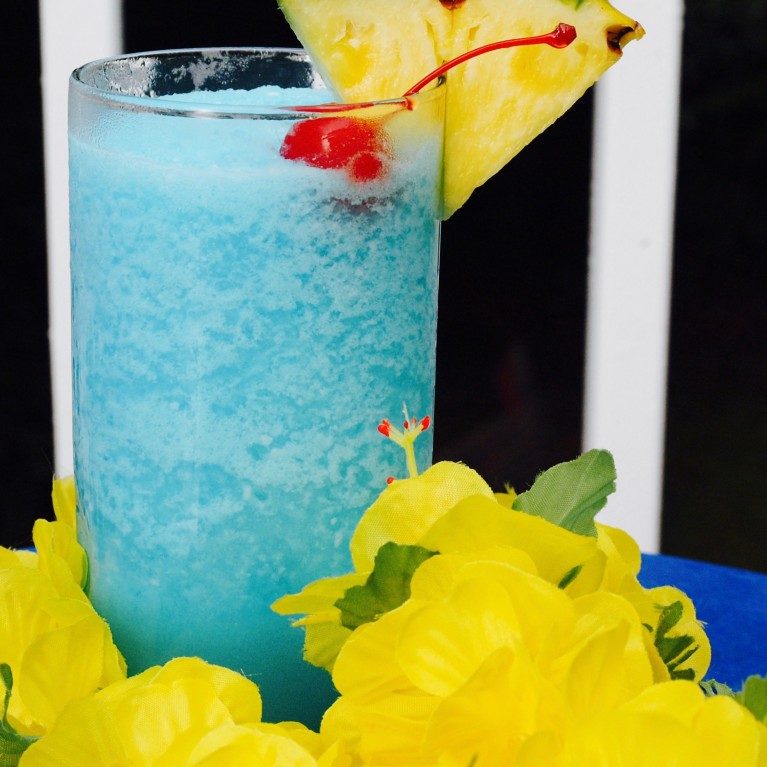 Cocktails – Curaçao Blue